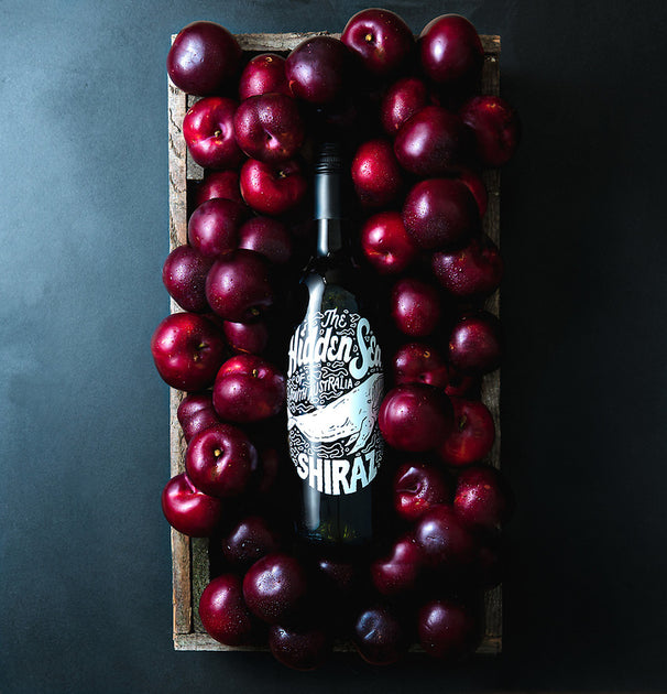 Shiraz Wine: What Makes It a Favorite – The Hidden Sea